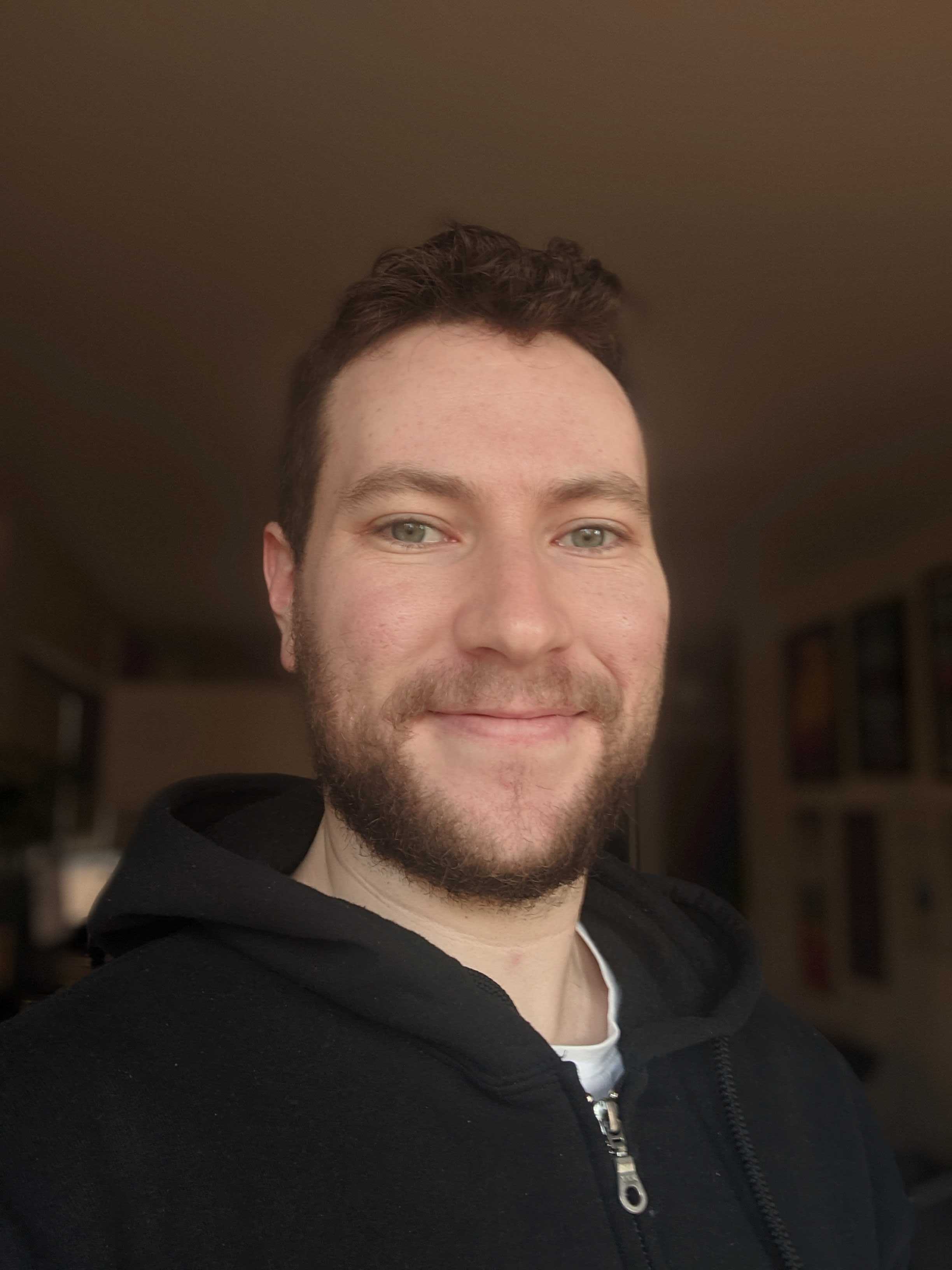 Blog author Robbie Rolin | Grafana Labs